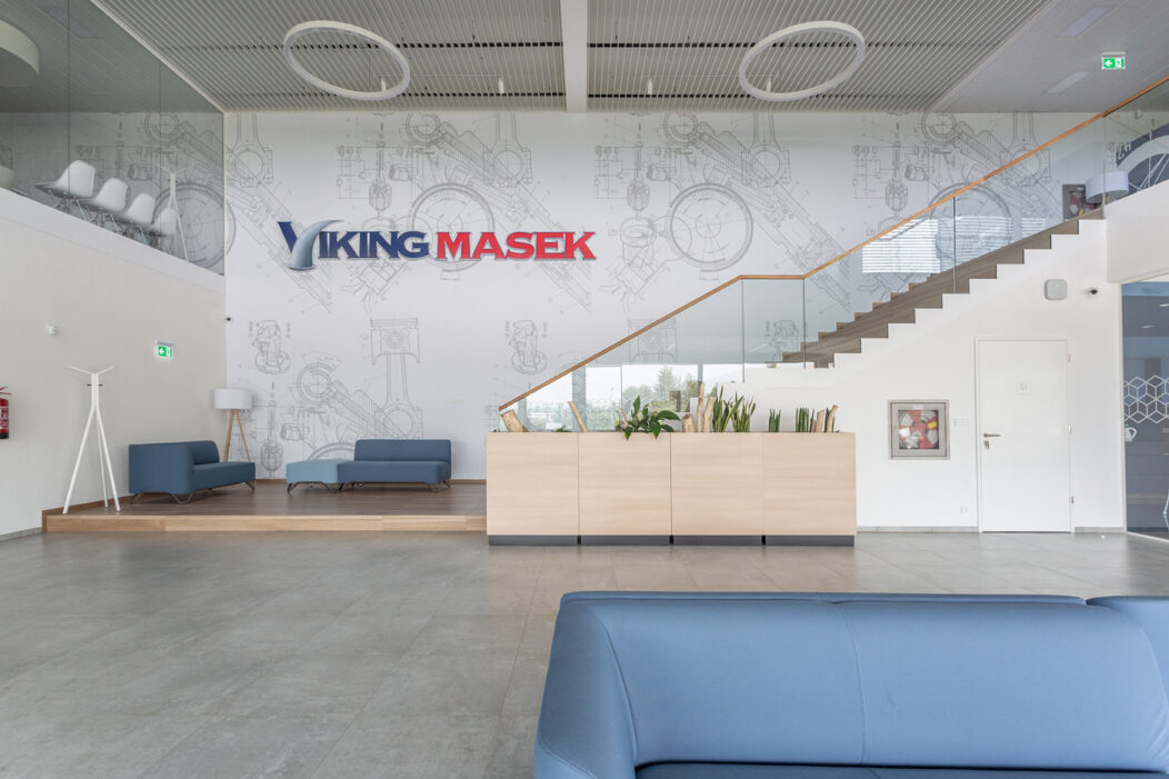 Společnost – Viking Mašek